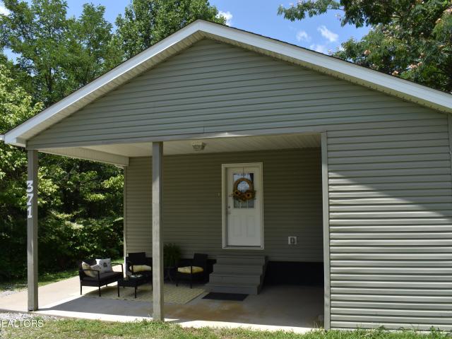 371 Eagle Lane