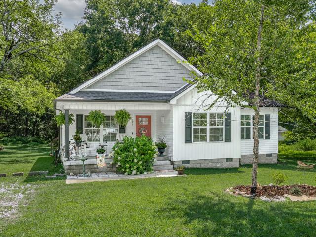 371 Holly Grove Rd