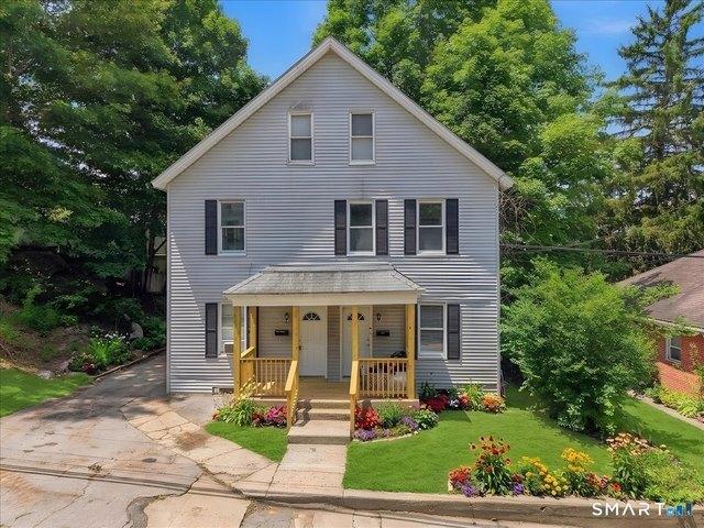 371 Laurel Hill Ave, Norwich, CT 06360