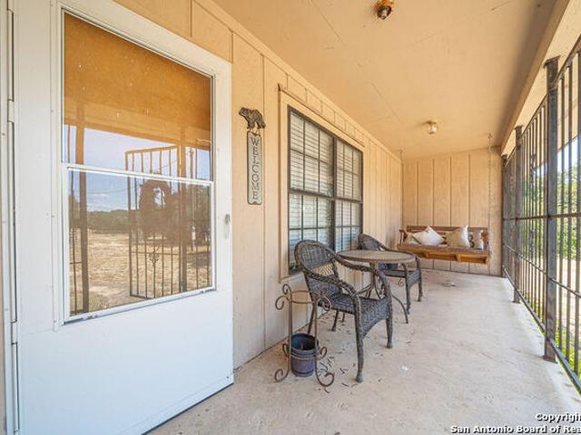 371 Lake Country