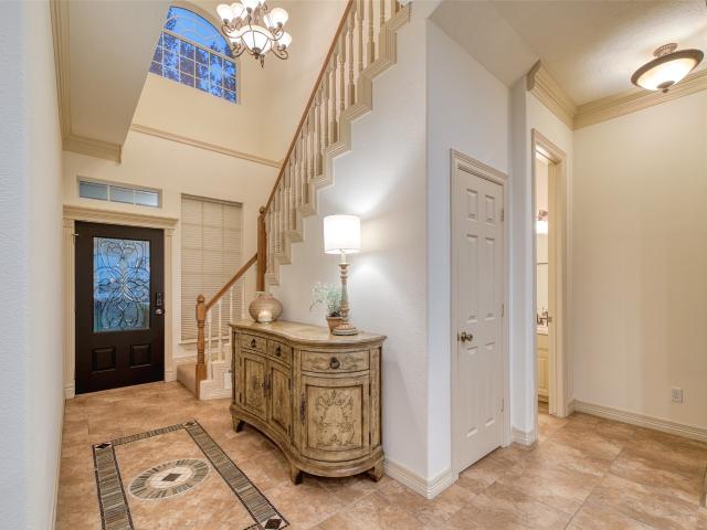 371 N Forest Cove Loop