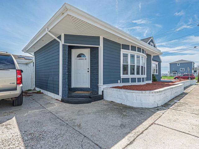 371 N Richmond Ave