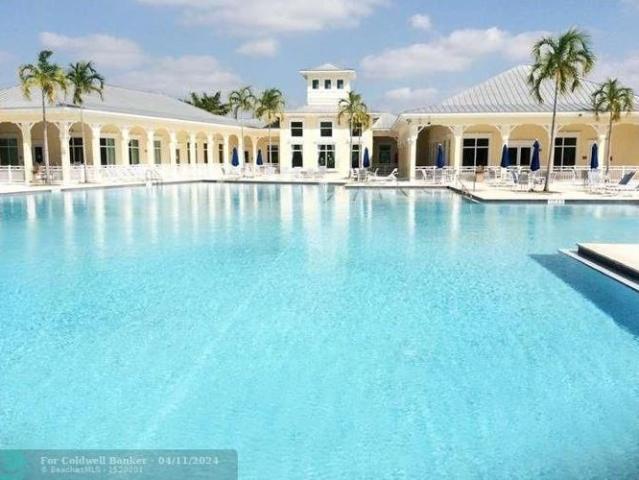 371 NE 26th Terrace #203, Homestead, FL 33033