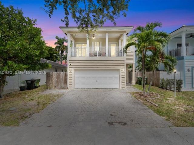 371 NE 32nd Ter, Homestead, FL 33033