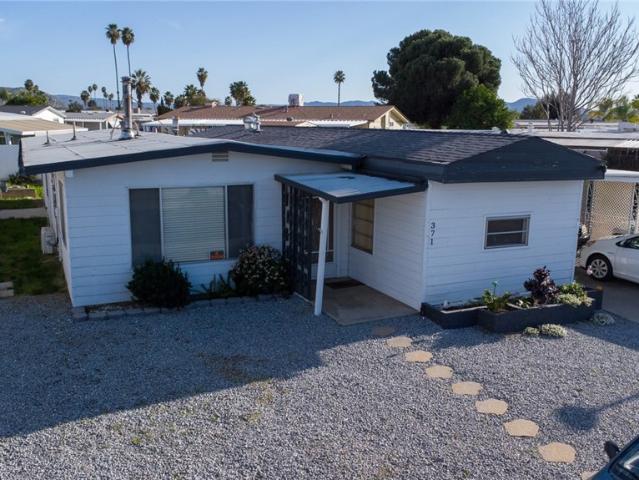 371 Santa Clara Cir, Hemet, CA 92543 | MLS #IV26035