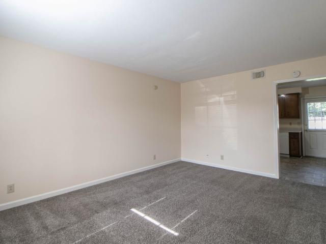371 Peabody Drive #3