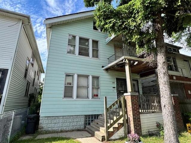 371 Puritan St, Highland Park, MI 48203