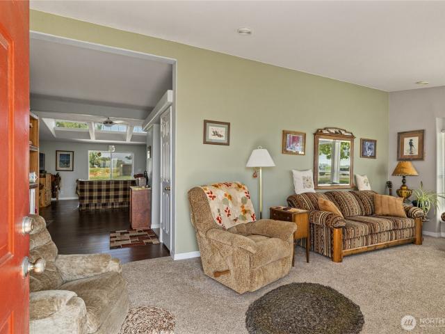 371 Rein Rd