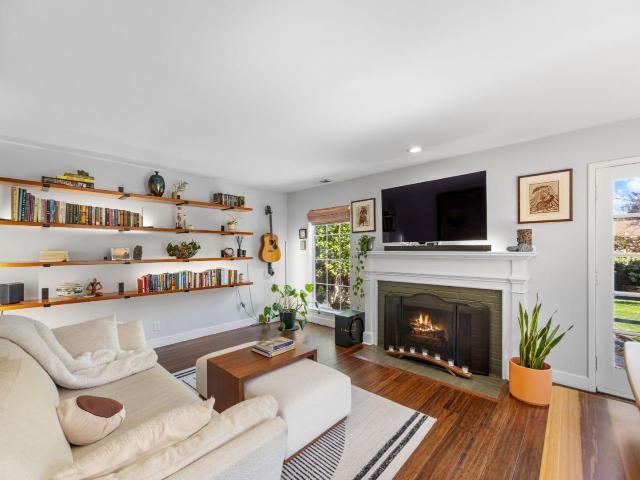 371 Rutherford Ave, Redwood City, CA 94061 | Compass