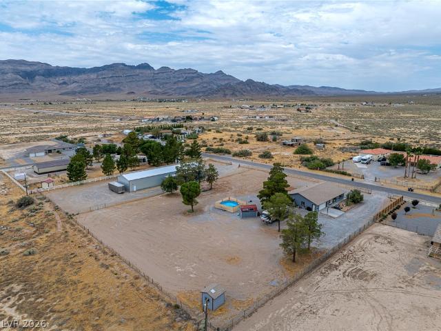 371 W Nopah Vista Avenue