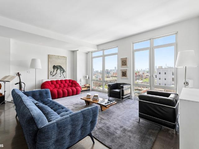 371 West 123rd Street, New York, NY