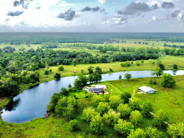 37243 FM 521 Rd, Bay City, TX 77414 | MLS #42907 | Compass
