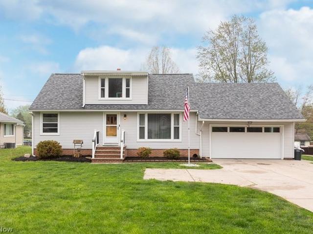 3724 E Wallings Rd, Broadview Heights, OH 44147