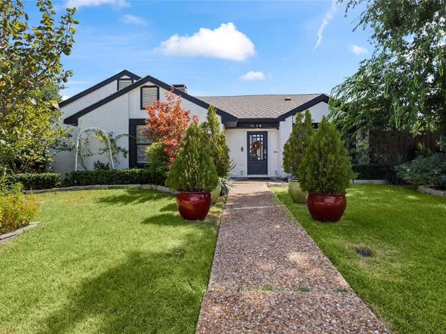 3724 Solarium Place