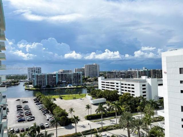3725 Ocean Dr S #1219, Hollywood, FL 33019