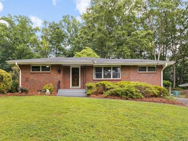 3725 Alpine Dr SE, Smyrna, GA 30082