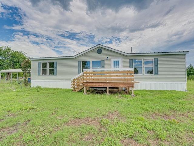 3725 County Road 1102, Celeste, TX 75423