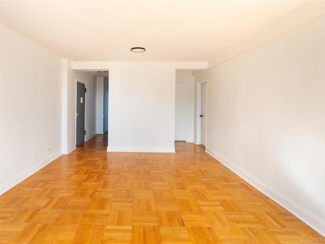 3725 Henry Hudson Parkway 12D
