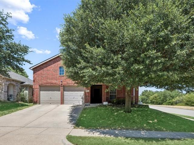 3725 Lazy River Ranch Rd, Fort Worth, TX 76262
