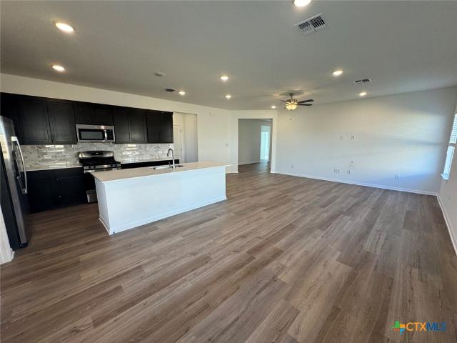 3725 Pin Oak Hills