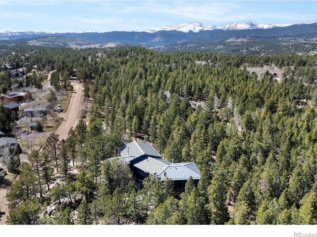 3725 Ridge Road