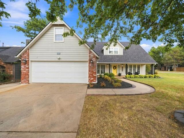 3725 S 69th West Ct, Tulsa, OK 74107