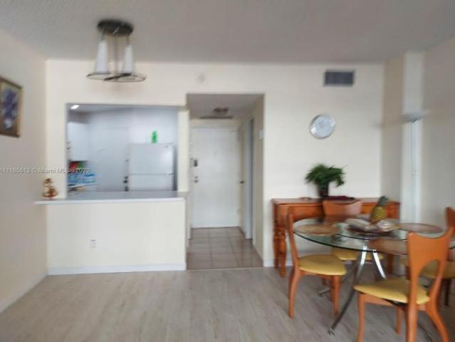 3725 S Ocean Dr #615 Hollywood, FL 33019