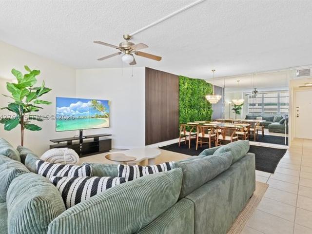 3725 S Ocean Dr Apt 921, Hollywood, FL 33019