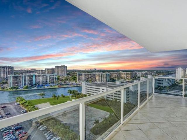3725 S Ocean Dr #PH27 Hollywood, FL 33019