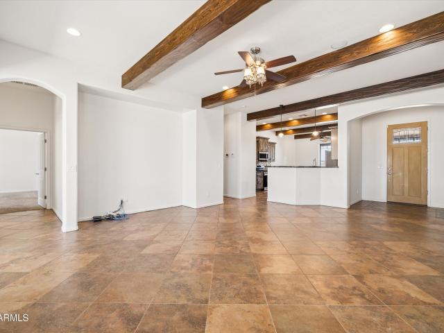 3725 W LONG Drive