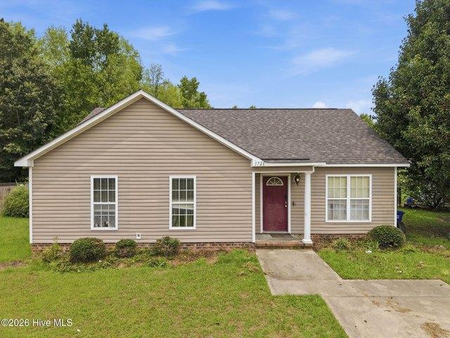 3726 Countryaire Dr, Ayden, NC 28513