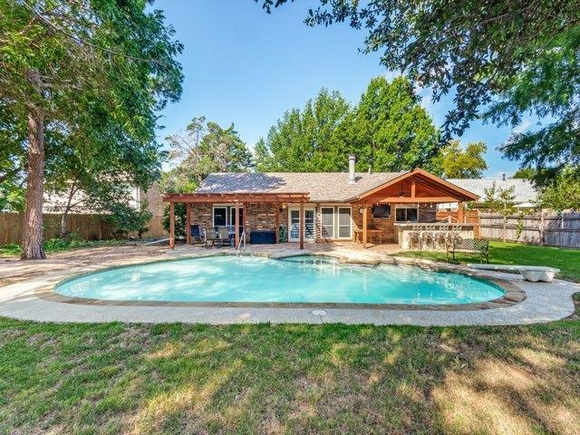 3726 S Magnolia Ct, Flower Mound, TX 75028