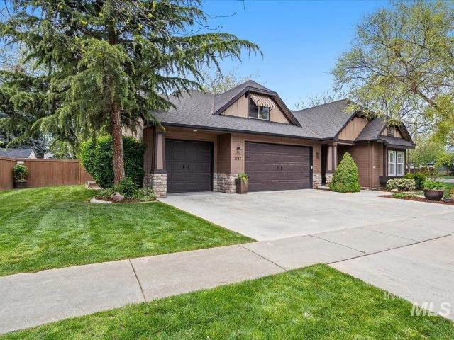 3727 N Hollymount Way, Meridian, ID 83646 | MLS #98984 | Compass