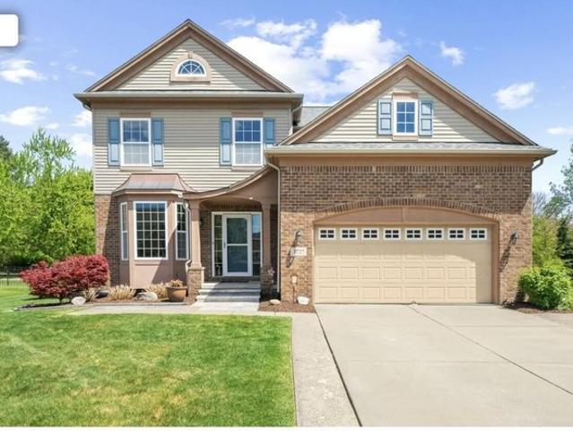 3727 Hogan Cir, Rochester, MI 48307