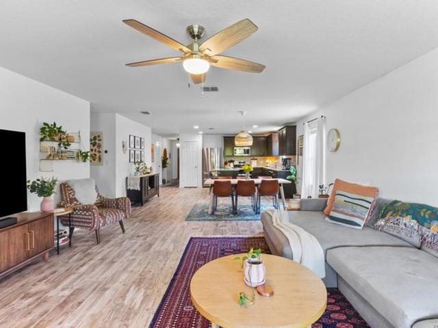 3727 Indian Hls, Selma, TX 78154