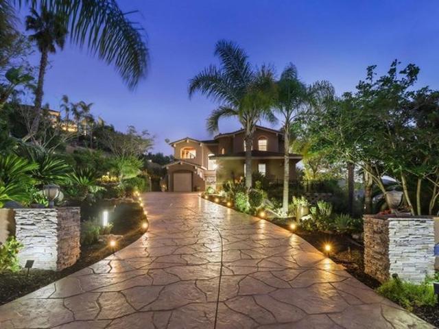3727 Vista Rim Pl, Vista, CA 92084