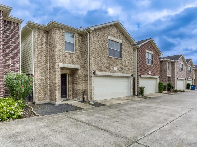 3728 Main Poplar Dr, Houston, TX 77025 | MLS #31489