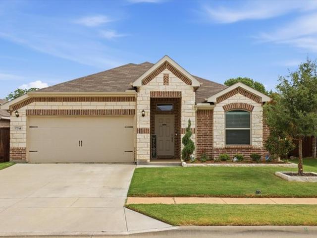 3728 Maroon Creek Rd, Aubrey, TX 76227