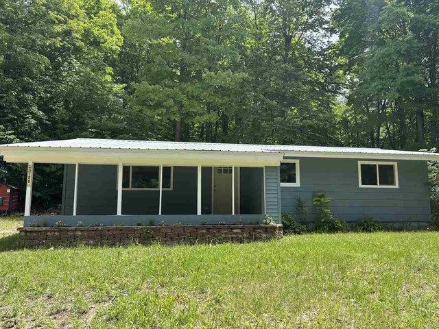 3728 Adams Rd, East Jordan, MI 49727