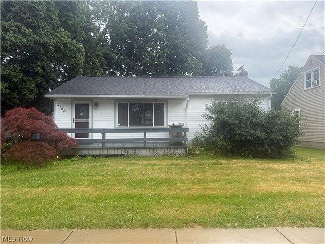3728 Herbert St, Mogadore, OH 44260