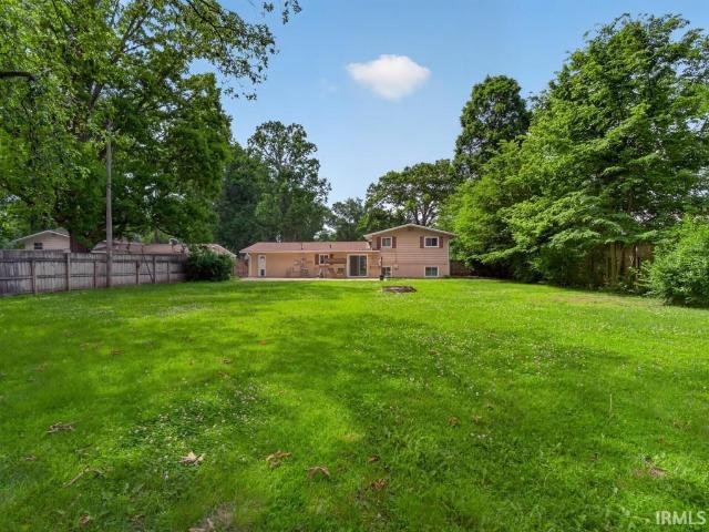 3728 Spruce Drive