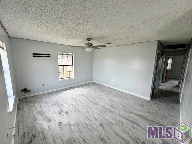 3728 Thomas Dr, Houma, LA 70363 | MLS #BY2026006 | Compass