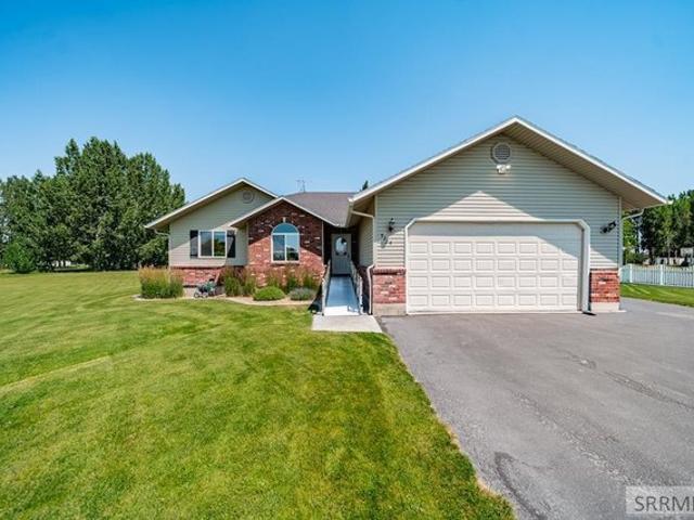 3729 E 10 N, Rigby, ID 83442