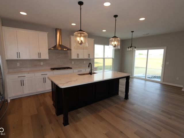 3729 Hayden Valley Drive