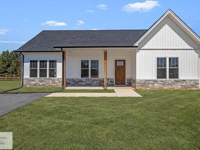 3729 Kentuck Rd, Ringgold, VA 24586