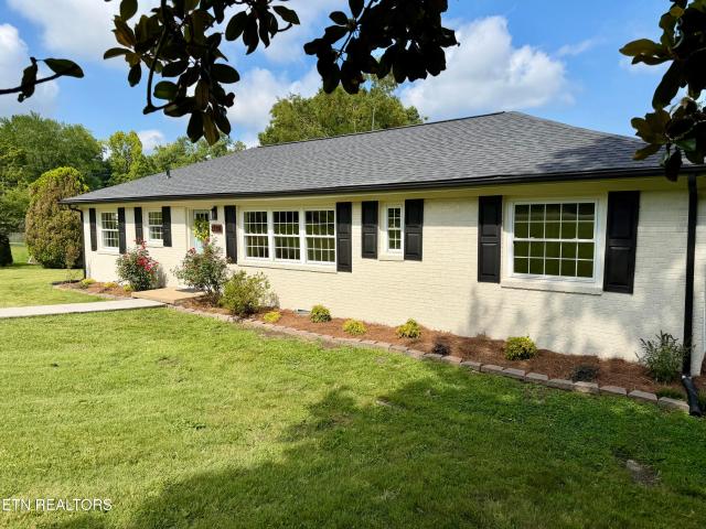 3729 Lucinda Drive