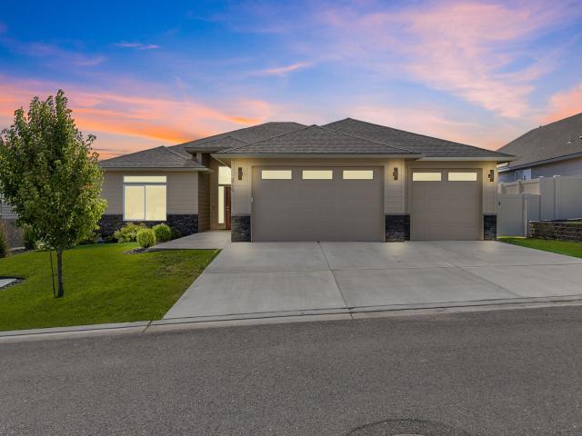 3729 S Van Buren Place, Kennewick, US, WA