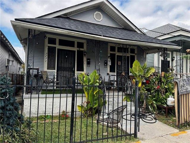 3729 Willow St, New Orleans, LA 70115