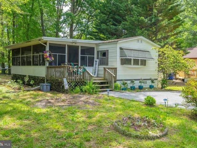 37202 Carolina Dr, Frankford, DE 19945