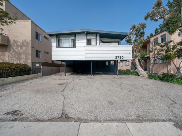 3720 Midvale Ave